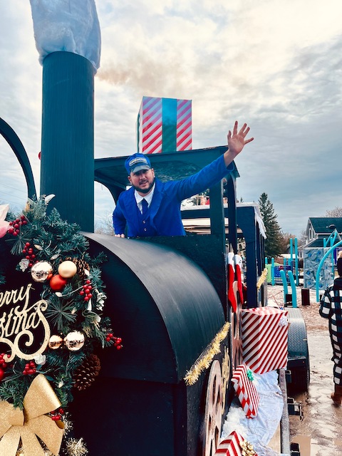 Here Comes the Santa Claus Parade, Next Stop 2024! - The Millbrook Times